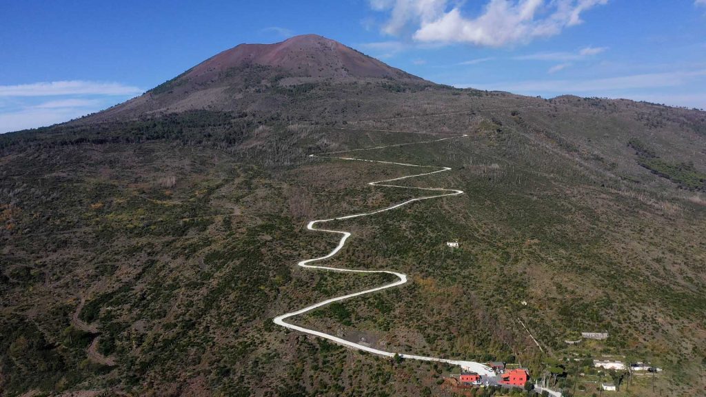 Sentiero La Strada Matrone: riprese le visite al Cratere del Vesuvio